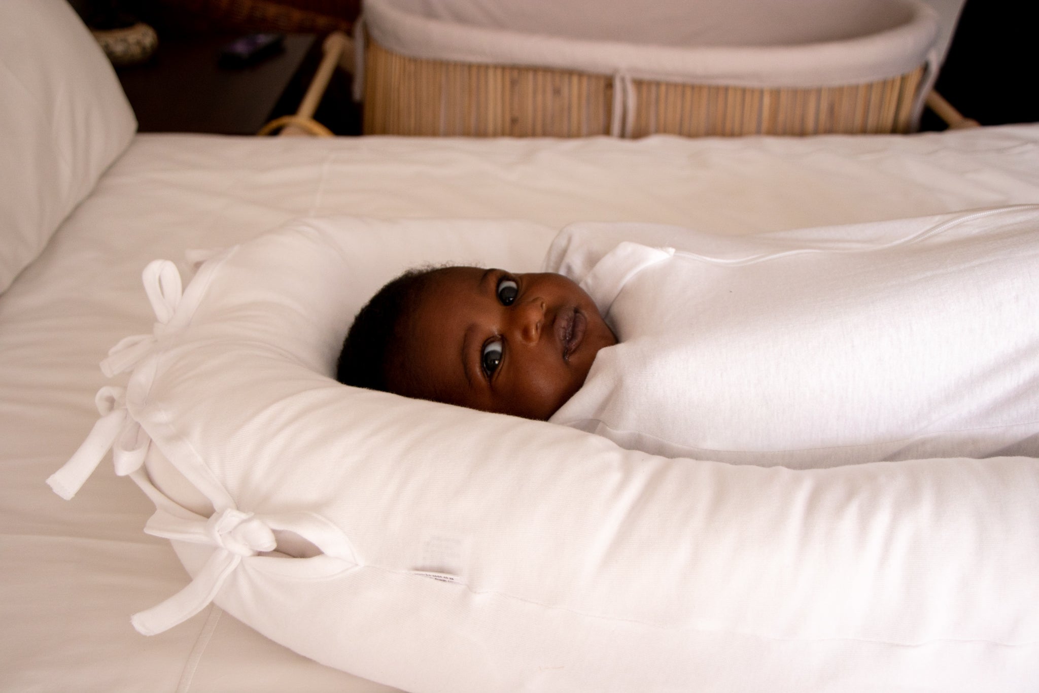 Merino Wool Nesting Pod 3-in-1 with Milky White covers – ko-coon